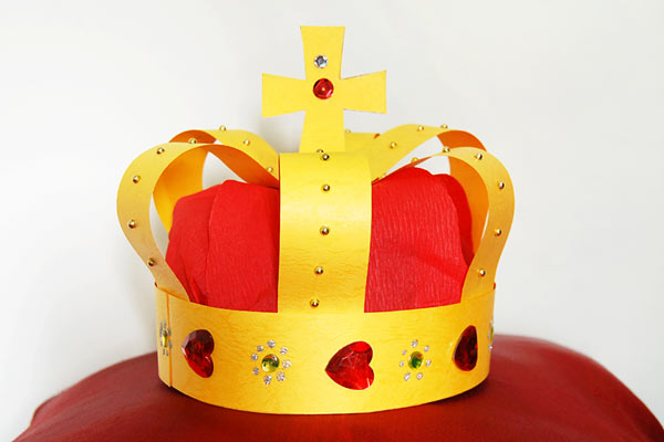 Royal Paper Crown Kids Crafts Fun Craft Ideas FirstPalette