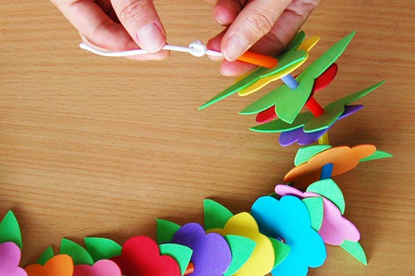 Flower Lei Kids Crafts Fun Craft Ideas FirstPalette